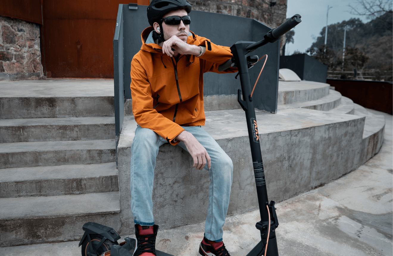 The Ultimate Guide to Folding Electric Scooters in 2026 – NAVEE ...
